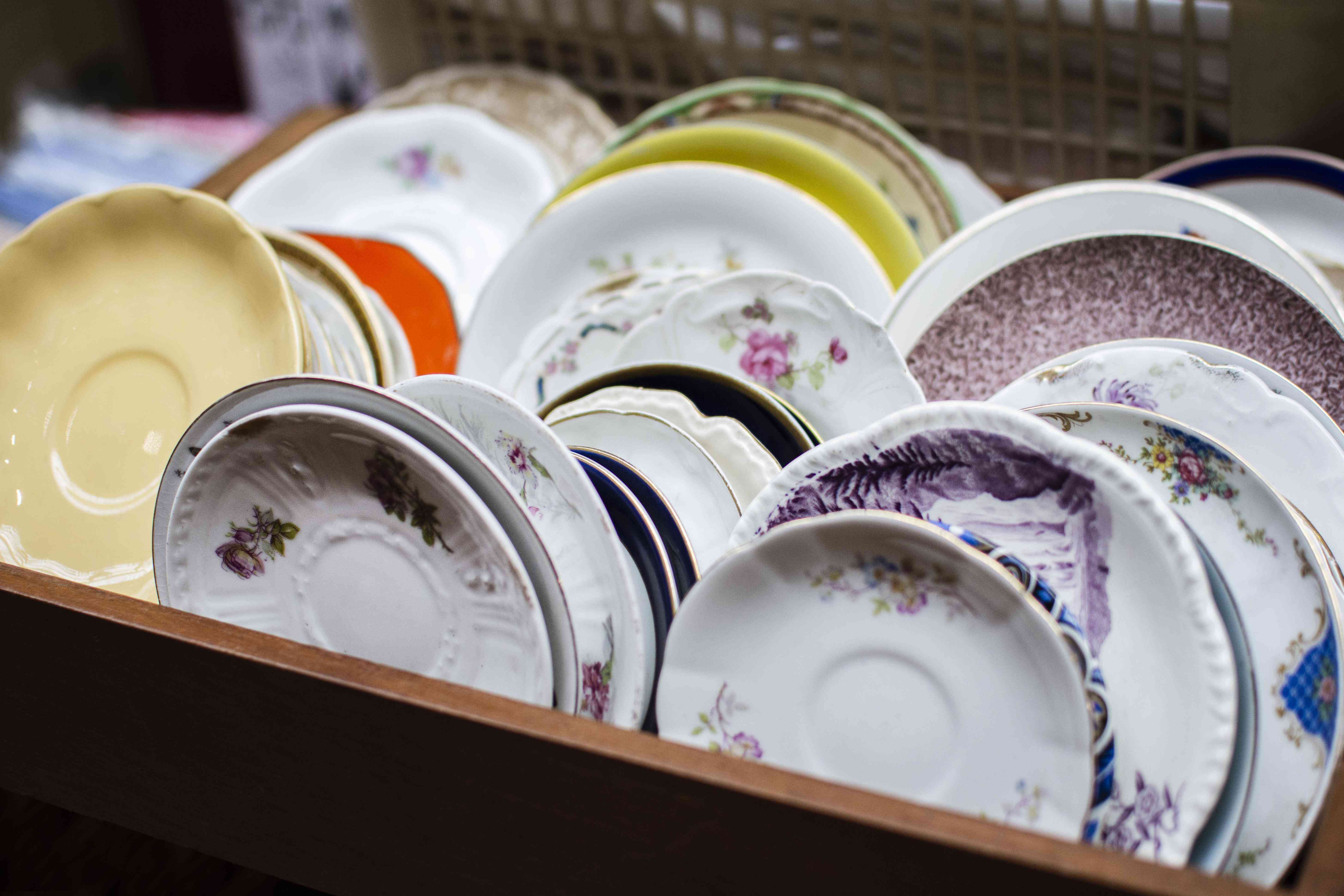 How to Clean Fine China in a Dishwasher | Finish® Arabia